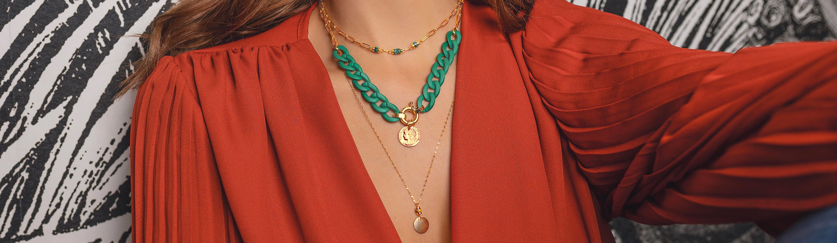 Colliers en plaqué or – Emma Pill